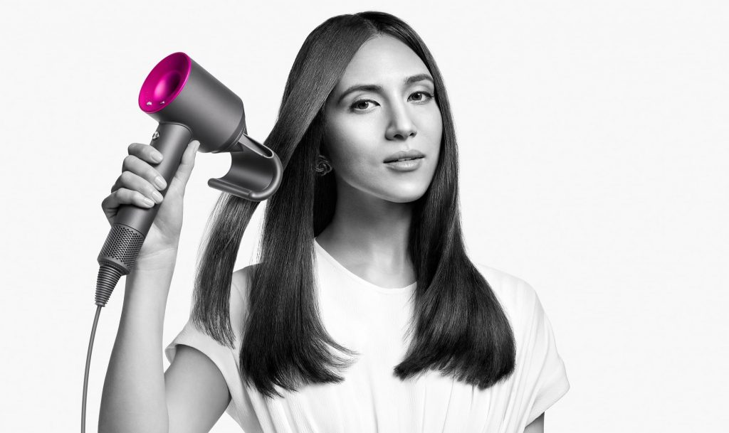 Dyson Supersonic (with Flyaway Attachment) Review: Should you pay S$599 ...