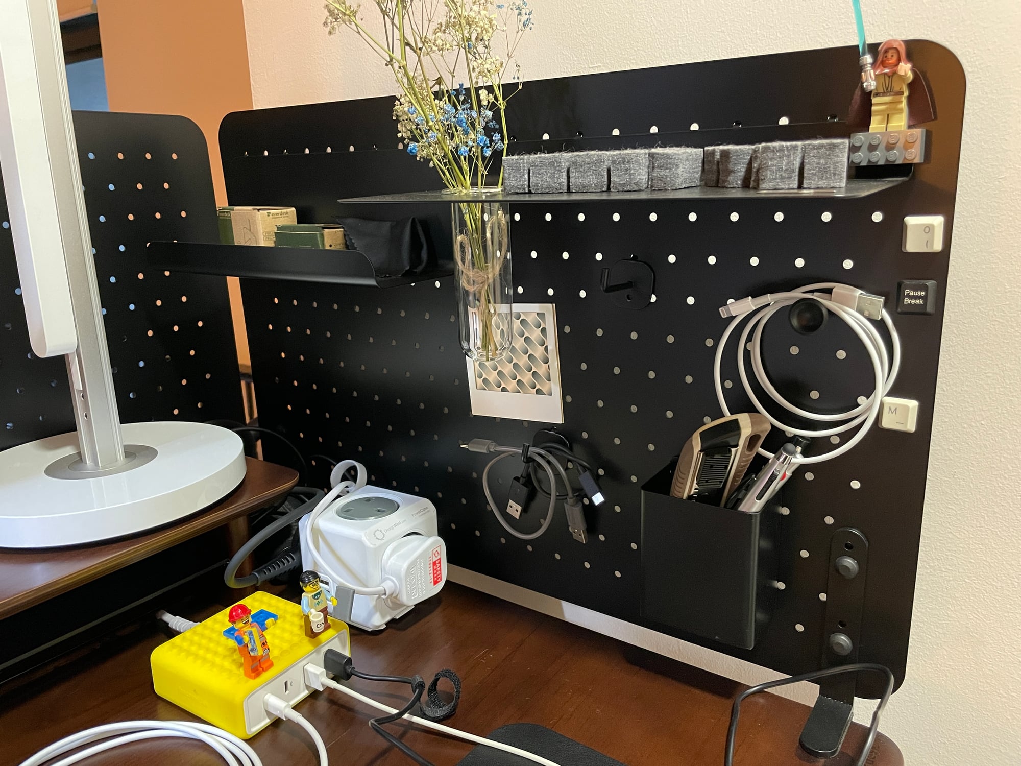 EverDesk Max Review: The work from home desk you never knew you need ...