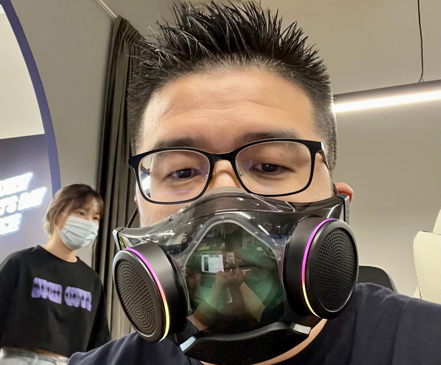 Razer Zephyr Review: The RGB smart mask that looks and feels cool ...