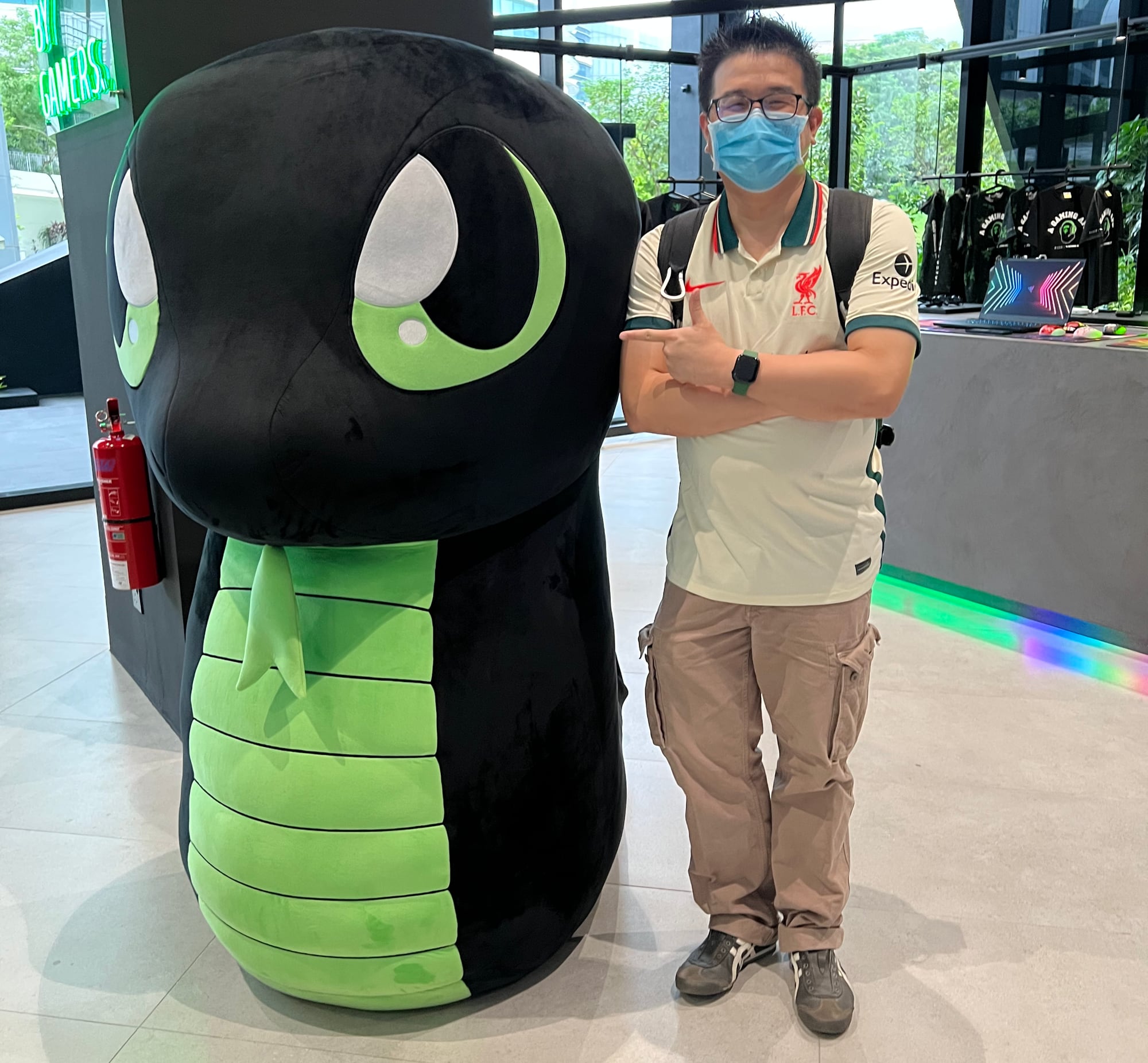 Shop and have a cuppa at Razer's new Southeast Asia headquarters in ...