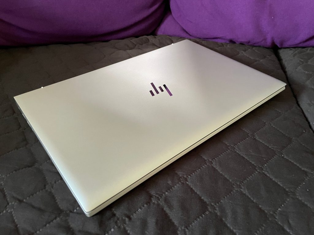 HP EliteBook 840 Aero G8 Review: The lightweight secure work house ...