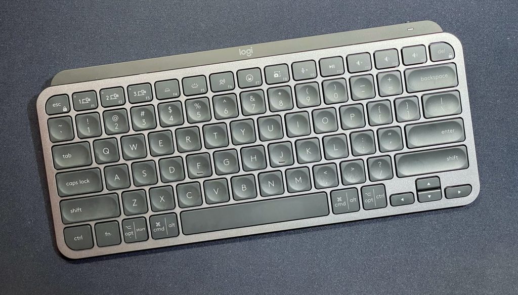Logitech MX Keys Mini Review: The Magic Keyboard that Apple should have ...