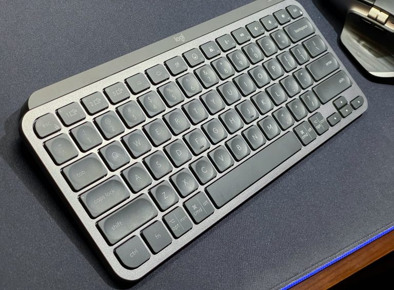 Logitech MX Keys Mini Review: The Magic Keyboard that Apple should have ...