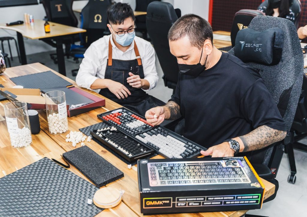 Mashing up your very own custom mechanical keyboard with Mash - GeekBytes