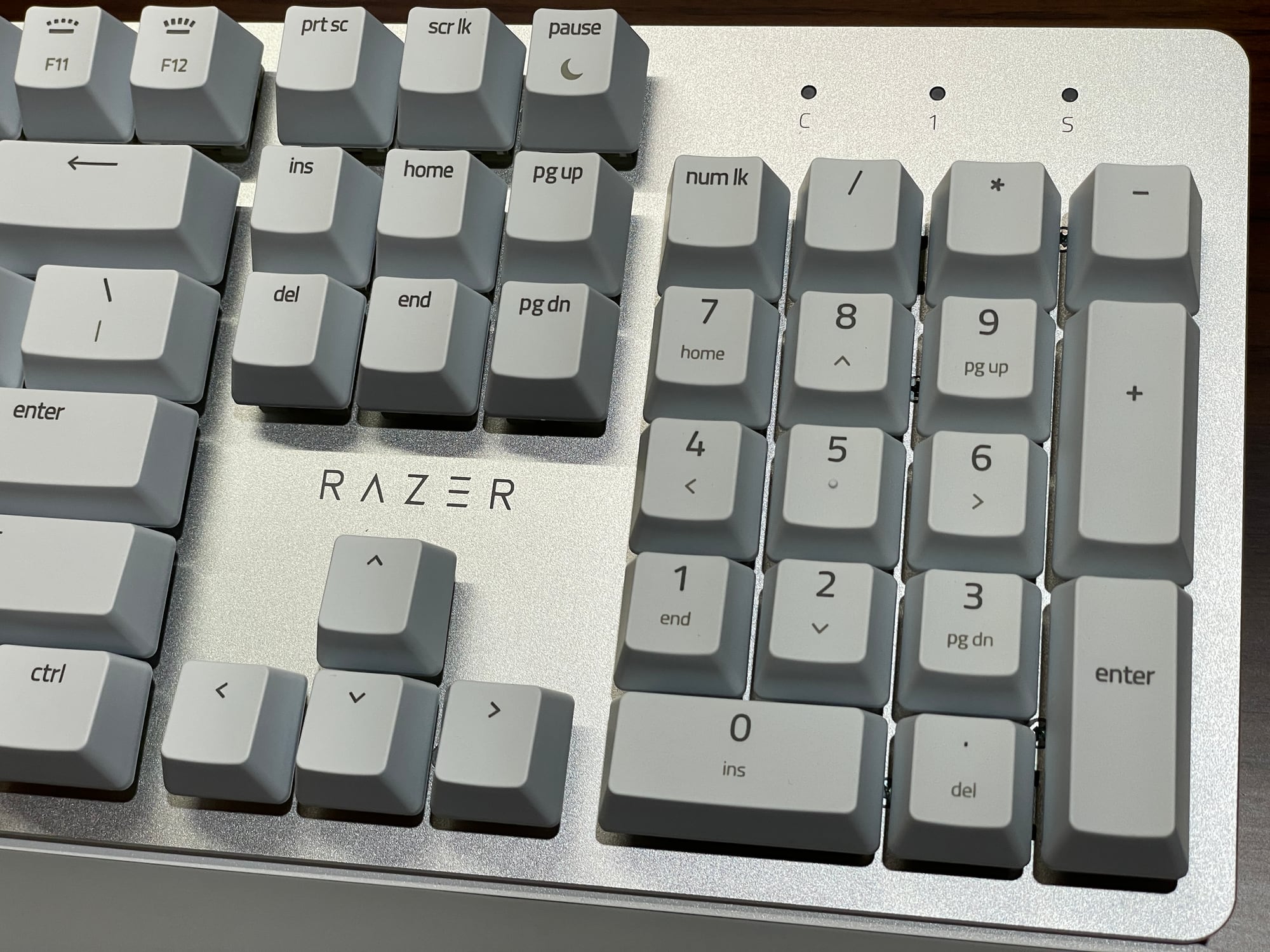 Razer Pro Type Ultra Review: The office mechanical keyboard you have ...