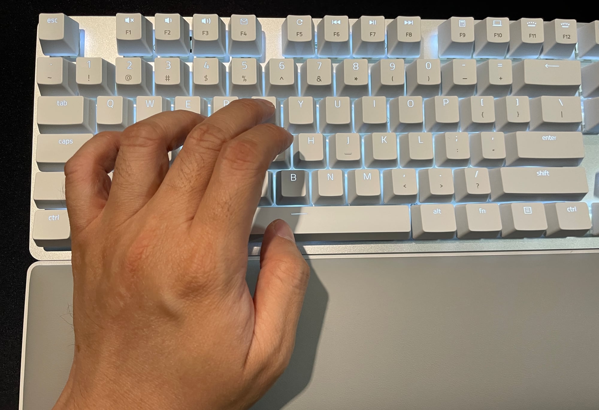 Razer Pro Type Ultra Review: The office mechanical keyboard you have ...