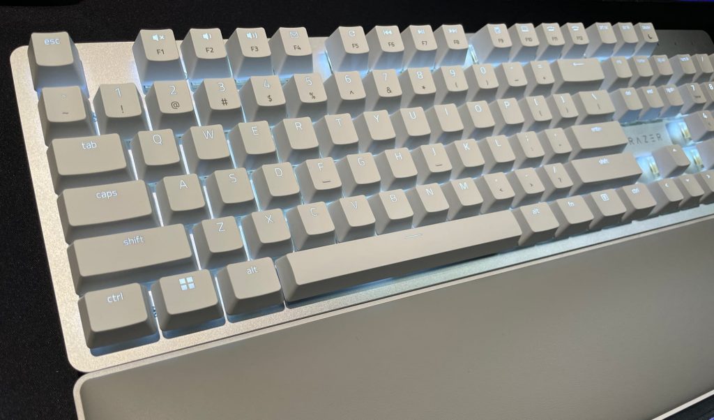 Razer Pro Type Ultra Review: The office mechanical keyboard you have ...