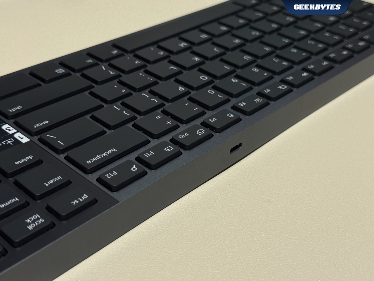 Dell Premier Keyboard and Rechargeable Mouse Review