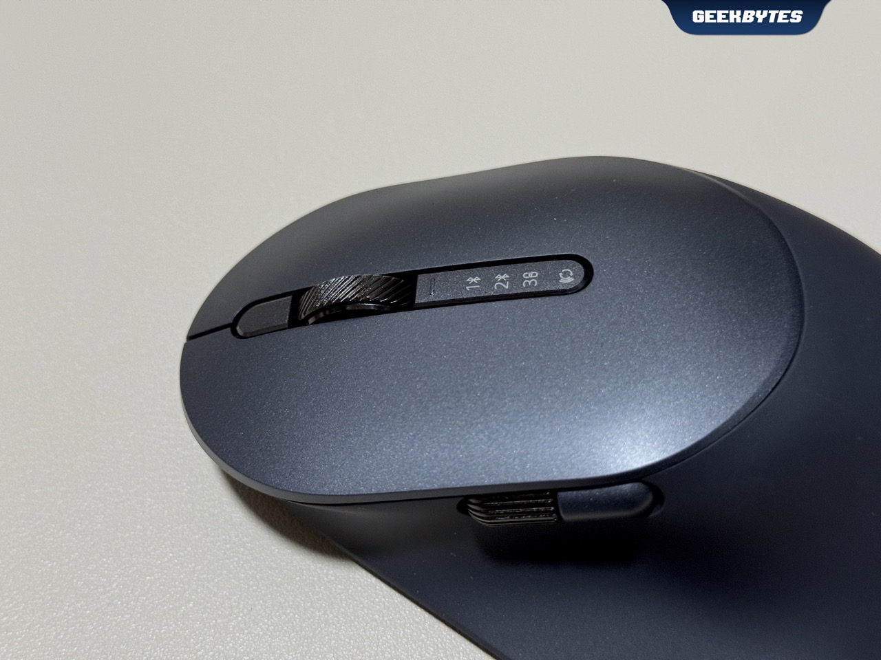 Dell Premier Keyboard and Rechargeable Mouse Review